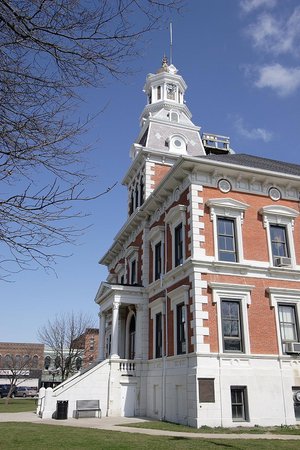 McDonough County Courthouse, Macomb