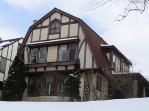 Estabrook House, Syracuse