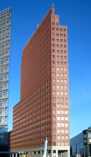 DaimlerChrysler-Gebäude - Hochhaus am Potsdamer Platz - Kollhoff Tower