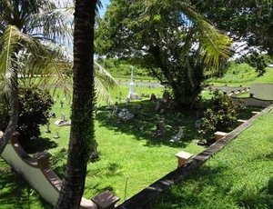 Sumay Cemetery, Agat